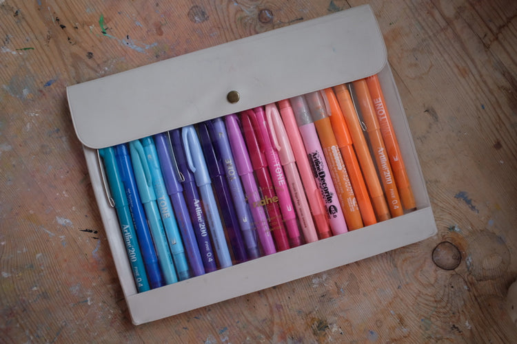 The best pen for the job: our guide to art and design pens | Papersmiths
